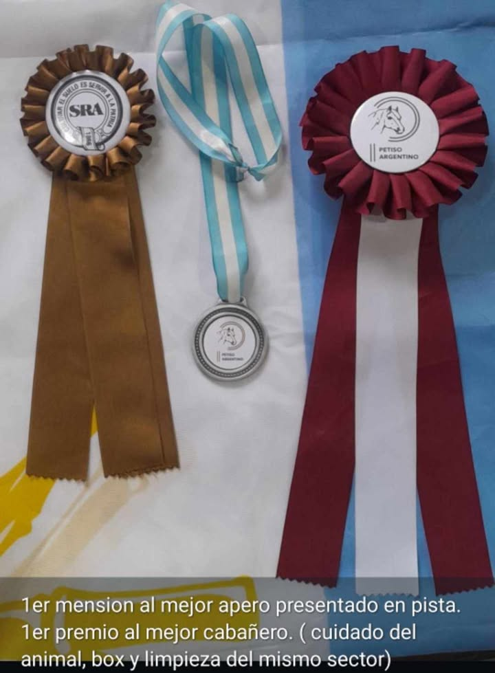 BENICIO ROBLES PASÓ POR LA RURAL Y TRAJO DOS PREMIOS - Cañuelas Digital